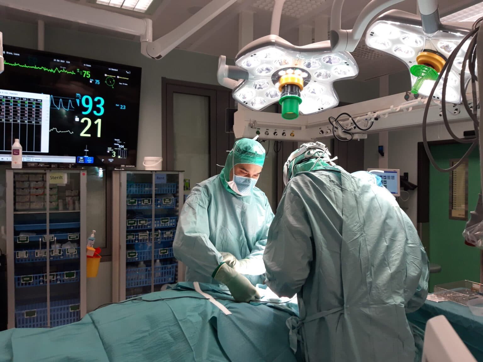 ΘΥΡΕΟΕΙΔΗΣ - Γενικος Χειρουργος, Αριστοτελης Κεχαγιας